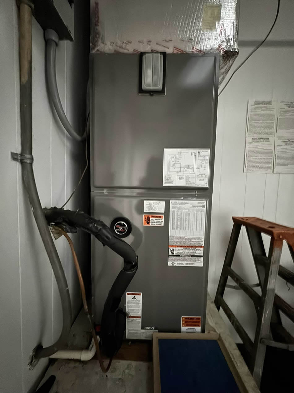 Weischwill Real Estate | 126 E. Main St. Yorktown, TX 78164