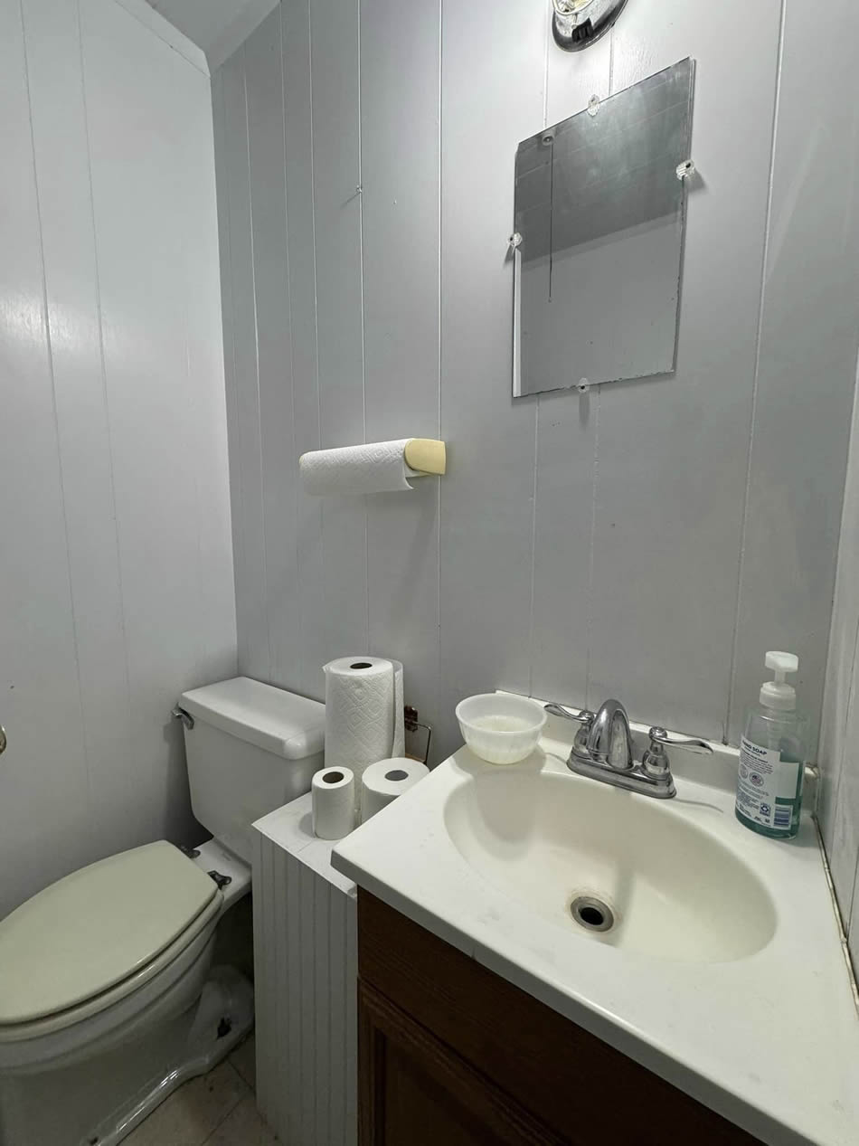 Weischwill Real Estate | 126 E. Main St. Yorktown, TX 78164