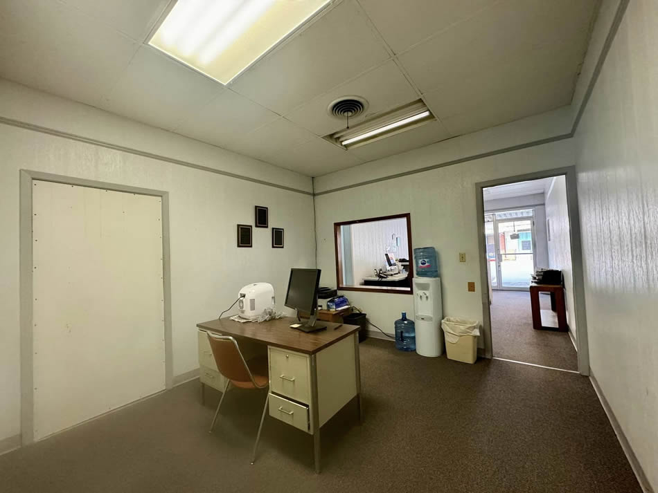 Weischwill Real Estate | 126 E. Main St. Yorktown, TX 78164